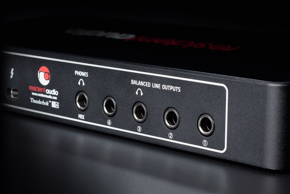 2 Thunderbolt Soundcards for DJing and Live Performance - DJ TechTools