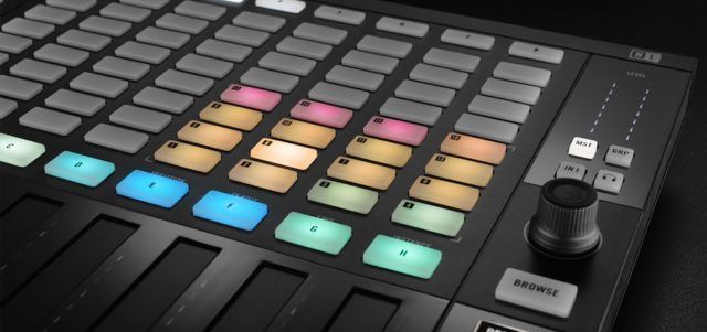 Maschine Jam: Sequencing + Performance Controller For Maschine - DJ ...