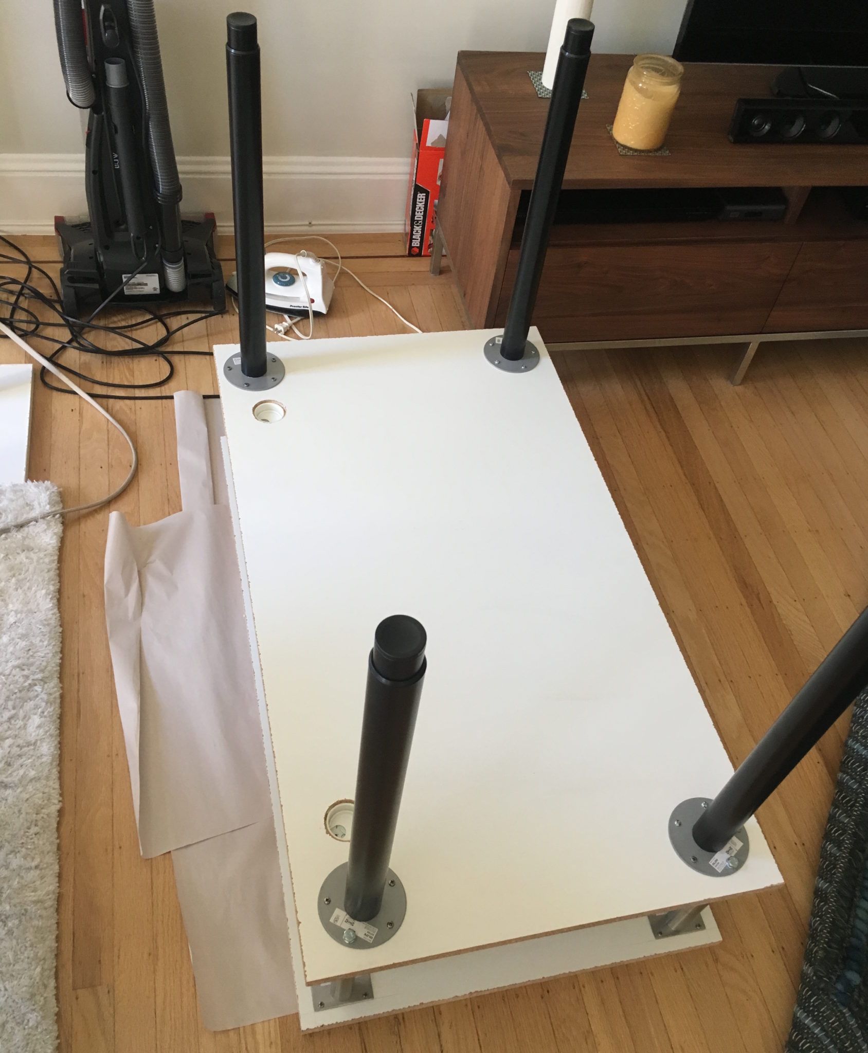 DIY: How To Build A Light Up DJ Booth - DJ TechTools