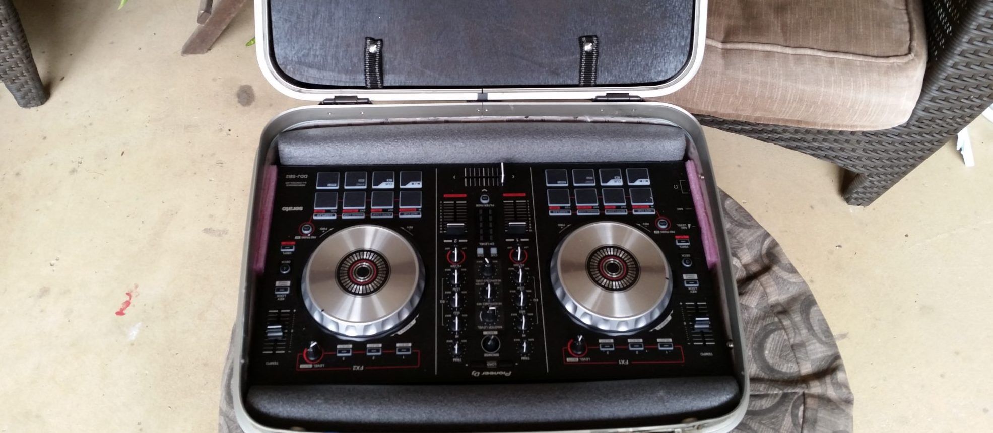 DIY: Make A DJ Controller Case From A Suitcase - DJ TechTools